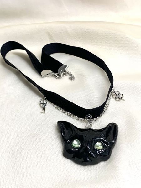 Choker cu pandantiv pisica - anyros | Crafty